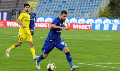 Двама от Левски пропускат мача със Септември ᐉ Новини от Fakti.bg - Спорт | ФАКТИ.БГ