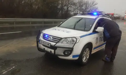 Наводнени улици в Бургас ᐉ Новини от Fakti.bg - България | ФАКТИ.БГ