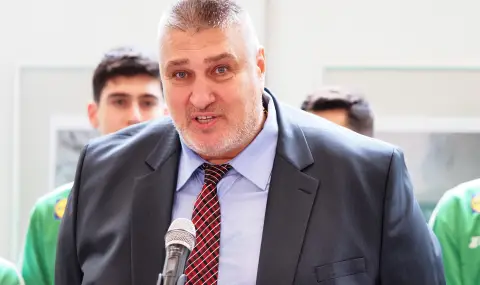 Любо Ганев на 60! ᐉ Новини от Fakti.bg - Спорт | ФАКТИ.БГ