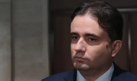 Божидар Божанов: Най-важната задача на Румен Спецов е да не допусне смущения в работата на ...