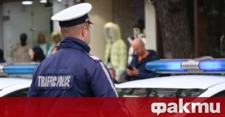 13-годишен подкара мотопед без каска в Ботевградско, глобиха баща му ᐉ Новини от Fakti.bg ...