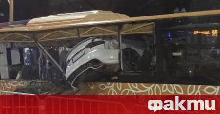 Кървави секунди от тежката катастрофа в София ВИДЕО 18+ ᐉ Новини от Fakti.bg - България | ФАКТИ.БГ