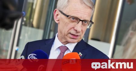 Николай Денков отговори на Румен Радев: Защитаваме националния интерес ...