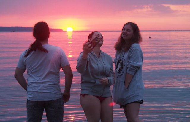 Хиляди посрещнаха Джулая (СНИМКИ) ᐉ Новини от Fakti.bg - България | ФАКТИ.БГ