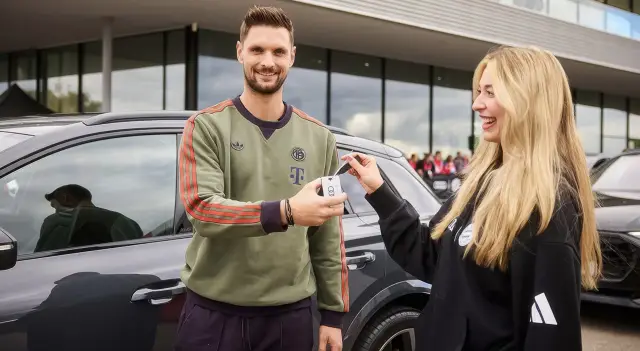 Звездите на Байерн Мюнхен получиха чисто нови Audi-та. Ето какво избраха ᐉ Новини от Fakti.bg ...