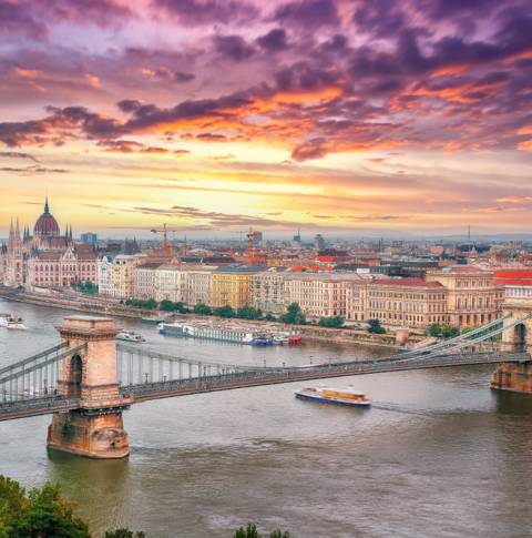 „Traitors: Игра на предатели“ започва с две премиери на 16 и 17 септември ᐉ Новини от Fakti.bg ...